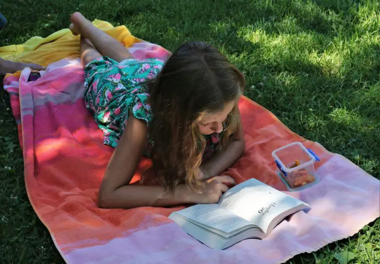 Summer reading fun: freebies for kids and teens! - WGTS 91.9